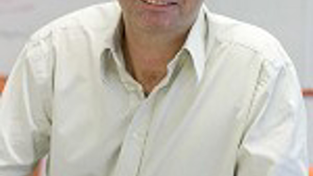 Gary Marven appointed as CEO at MLL Telecom, Eddie Minshull will remain ... Gary Marven appointed as CEO at MLL Telecom, Eddie Minshull will remain ...